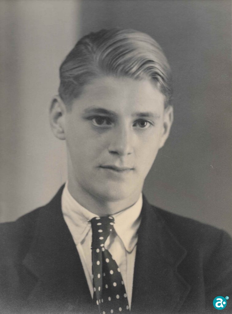 1945 - Peter van Eijk